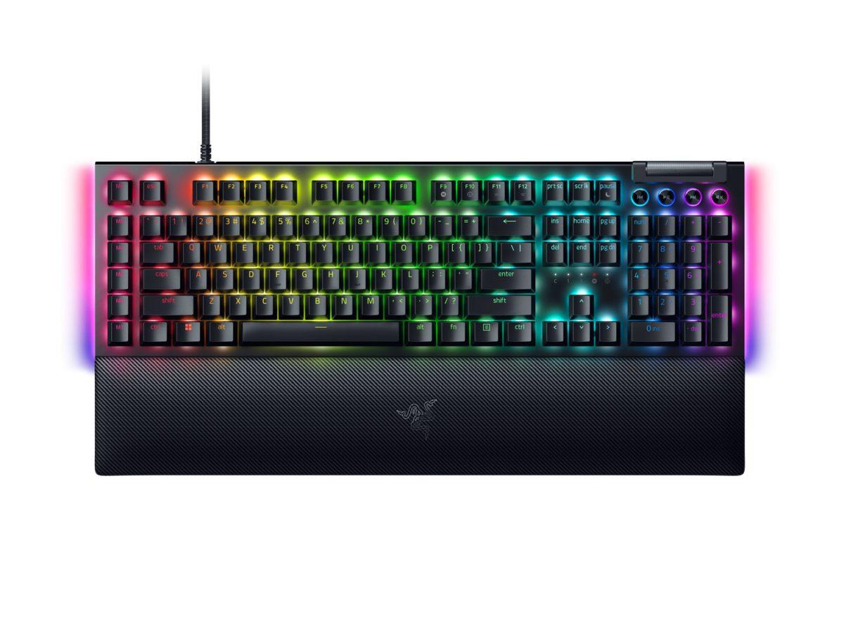 Razer BLACKWIDOW V4 - RGB Gaming Mechanical Keyboard - Underglow LED ...